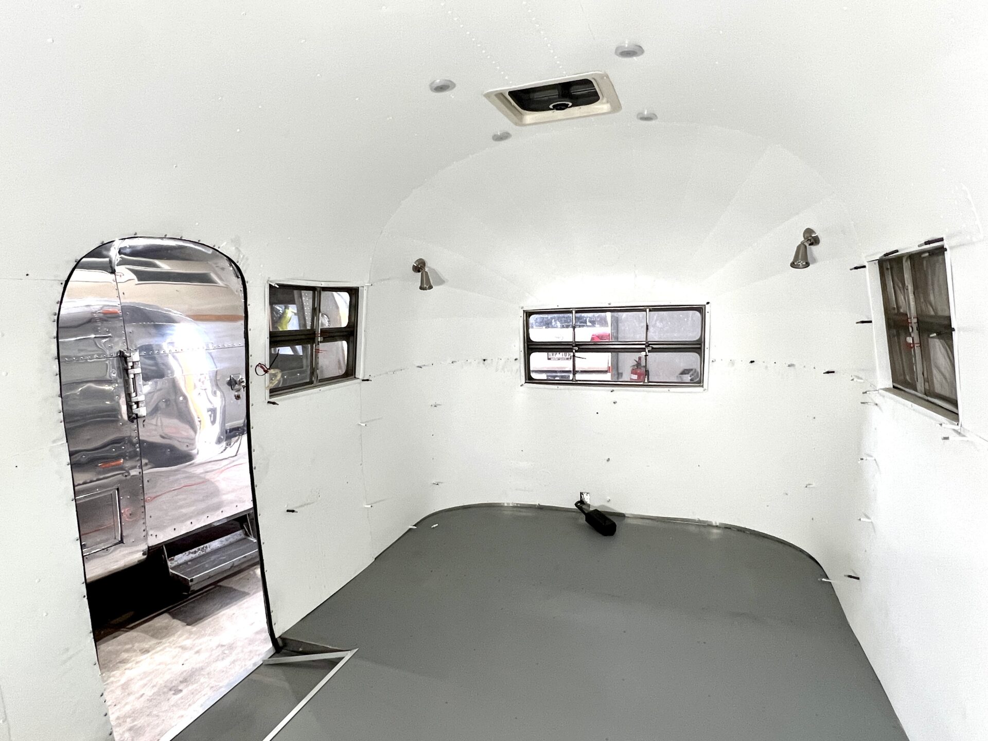 1952 Airstream Flying Cloud - Aluminia