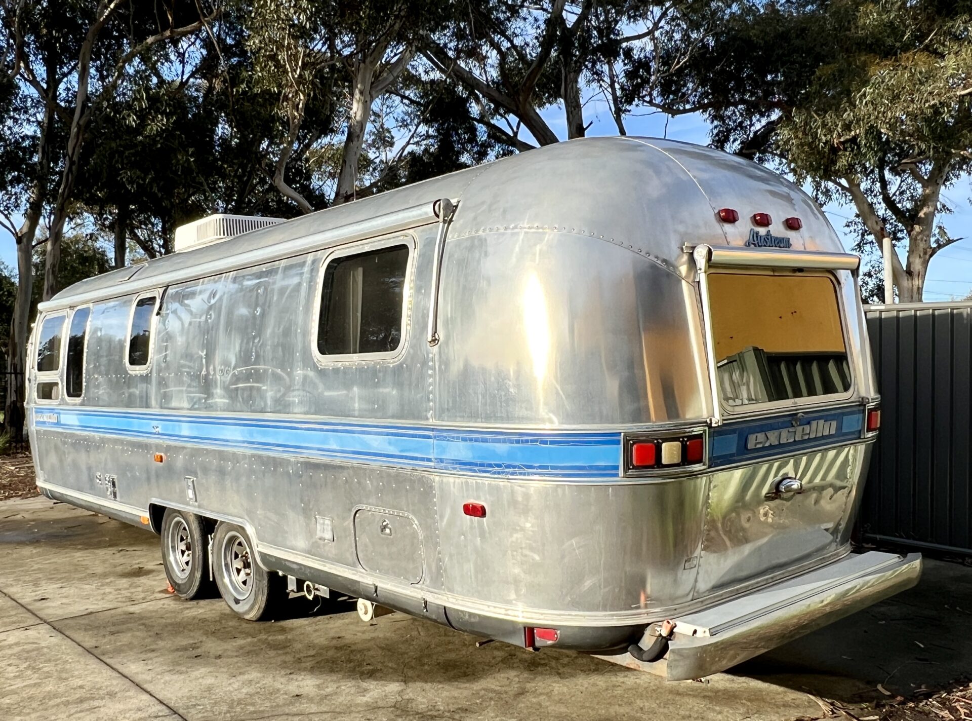 1988 Airstream Excella - Aluminia