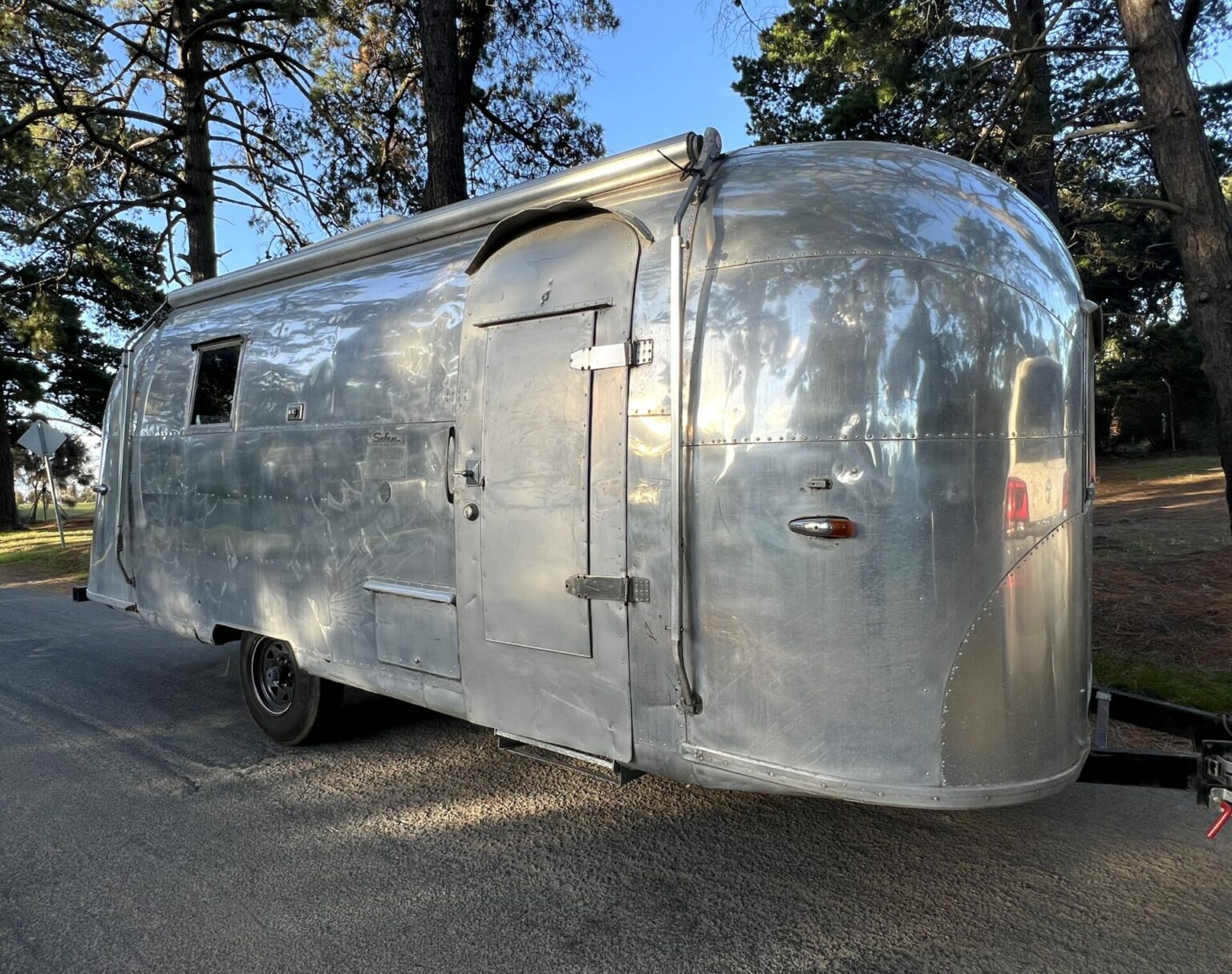Vintage Airstream caravans for sale Australia-Buy Airstreams