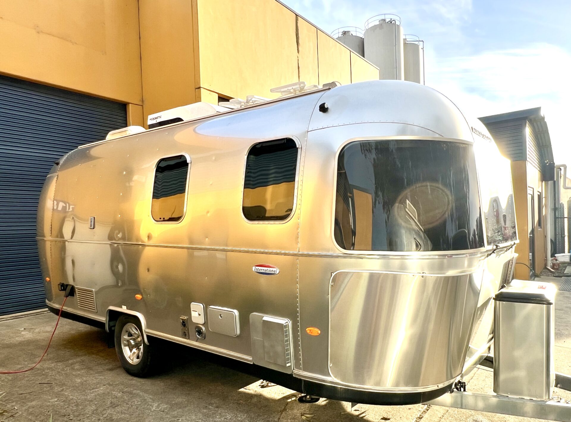 2019 Airstream International - Aluminia